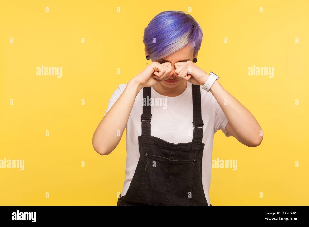 Girl Short Hair Crying High Resolution Stock Photography and Images - Alamy