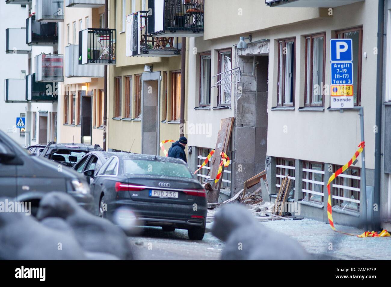 A very powerful explosion occurred at a multi-family house on Östermalm ...