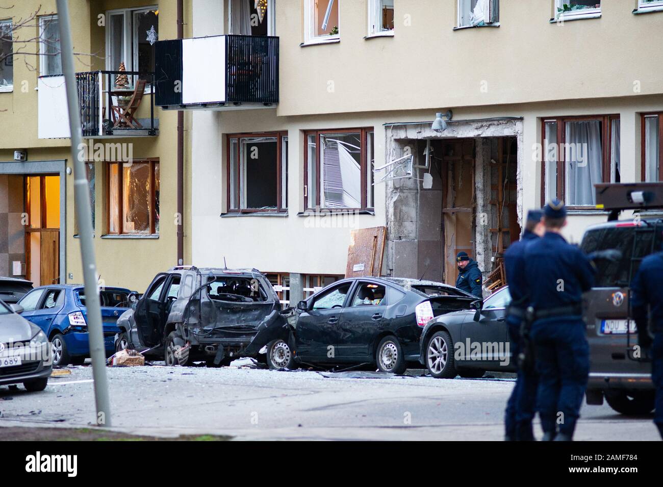A very powerful explosion occurred at a multi-family house on Östermalm ...