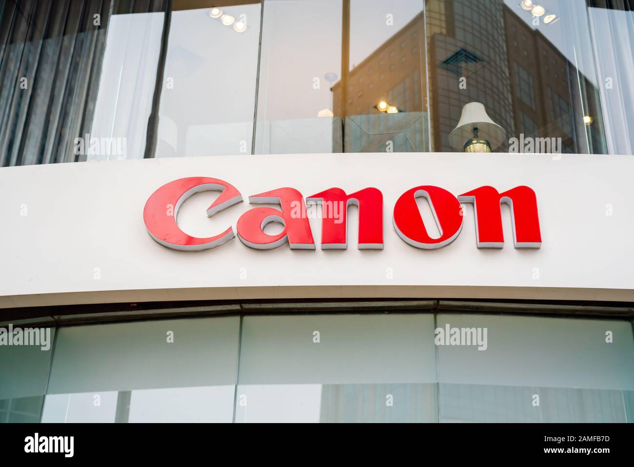 Canon logo hi-res stock photography and images - Alamy