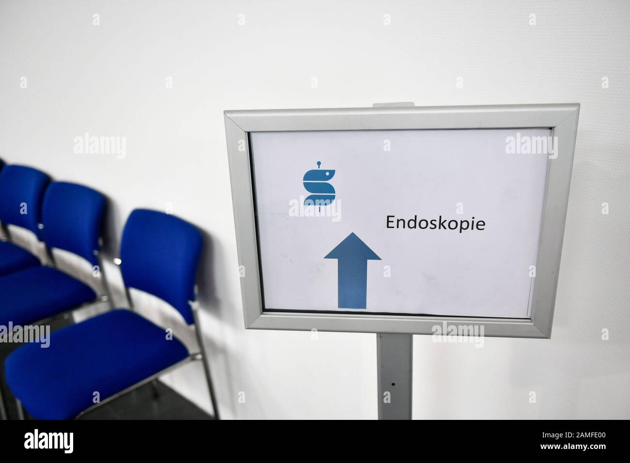 Diagnostic procedures hi-res stock photography and images - Alamy