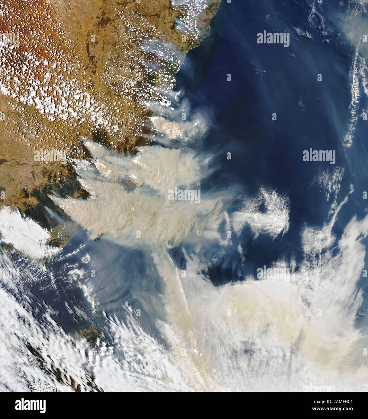 NASA satellite image of Bushfires, Australia Jan 4 2020 coast near ...