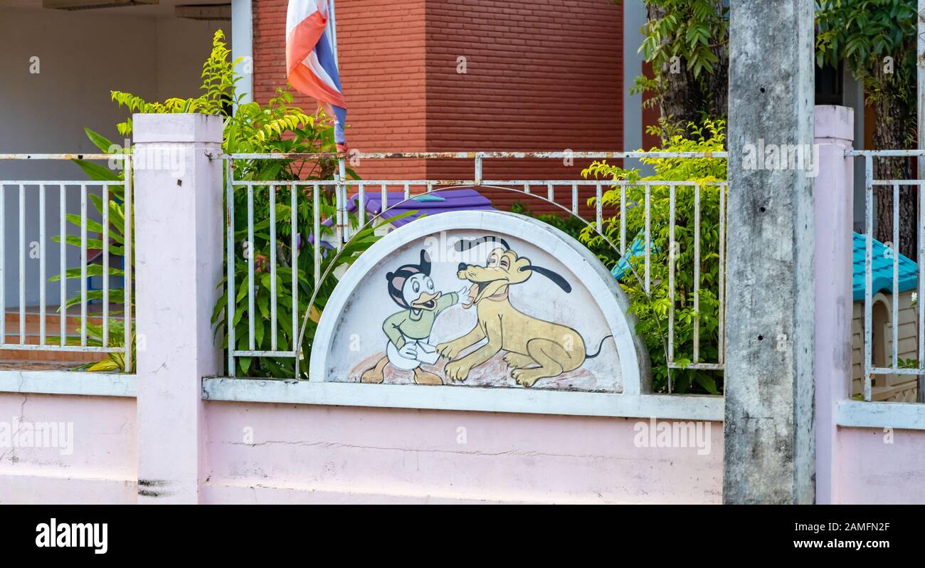 Donald duck cartoon hi-res stock photography and images - Alamy