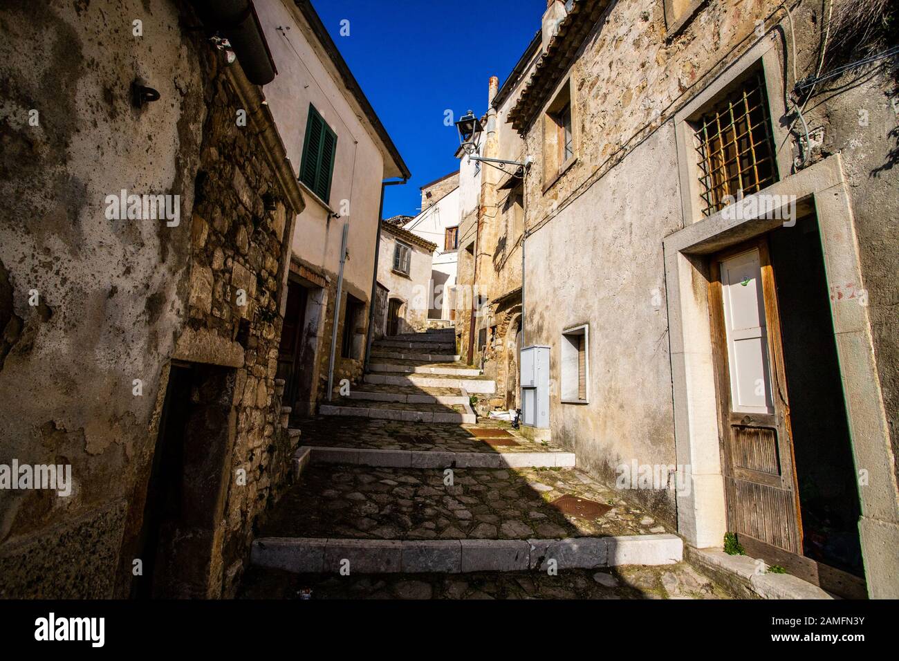 Zungoli hi-res stock photography and images - Alamy