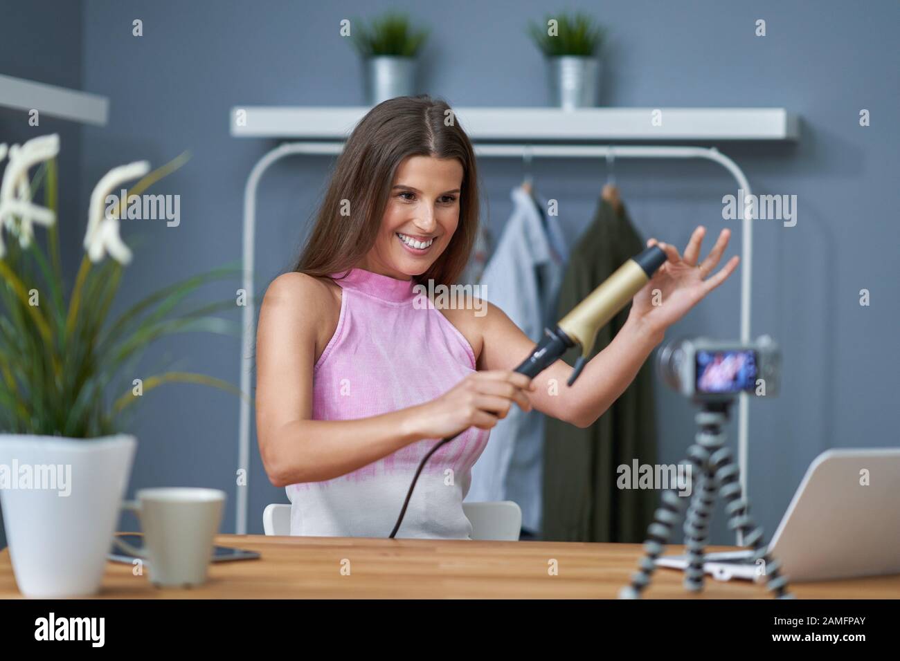 Beauty Vlogger High Resolution Stock Photography and Images - Alamy