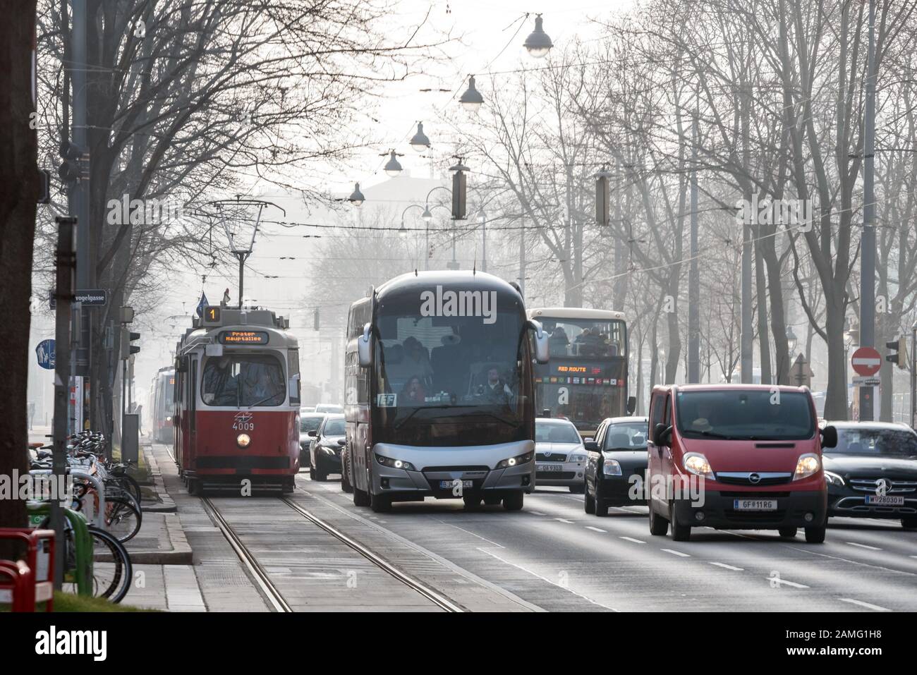 Viennese ring road hi-res stock photography and images - Alamy