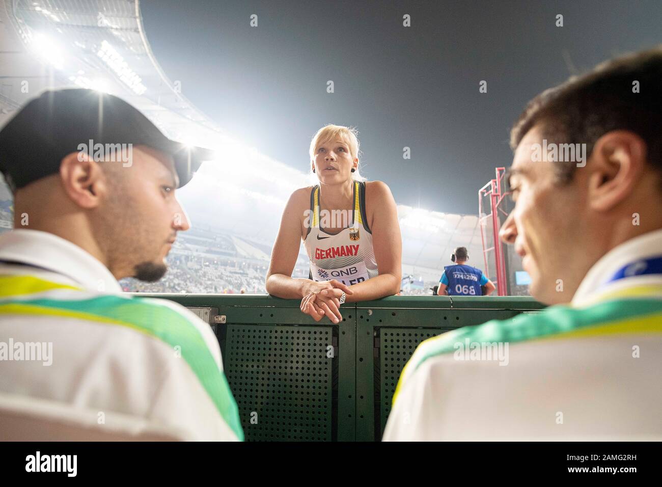 Discus throw close up hi-res stock photography and images - Alamy