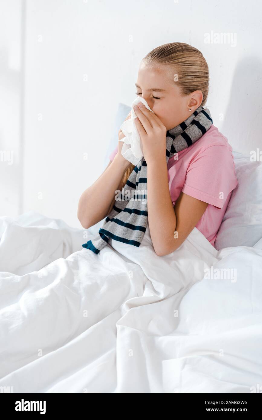 Kid Sneezing High Resolution Stock Photography and Images - Alamy