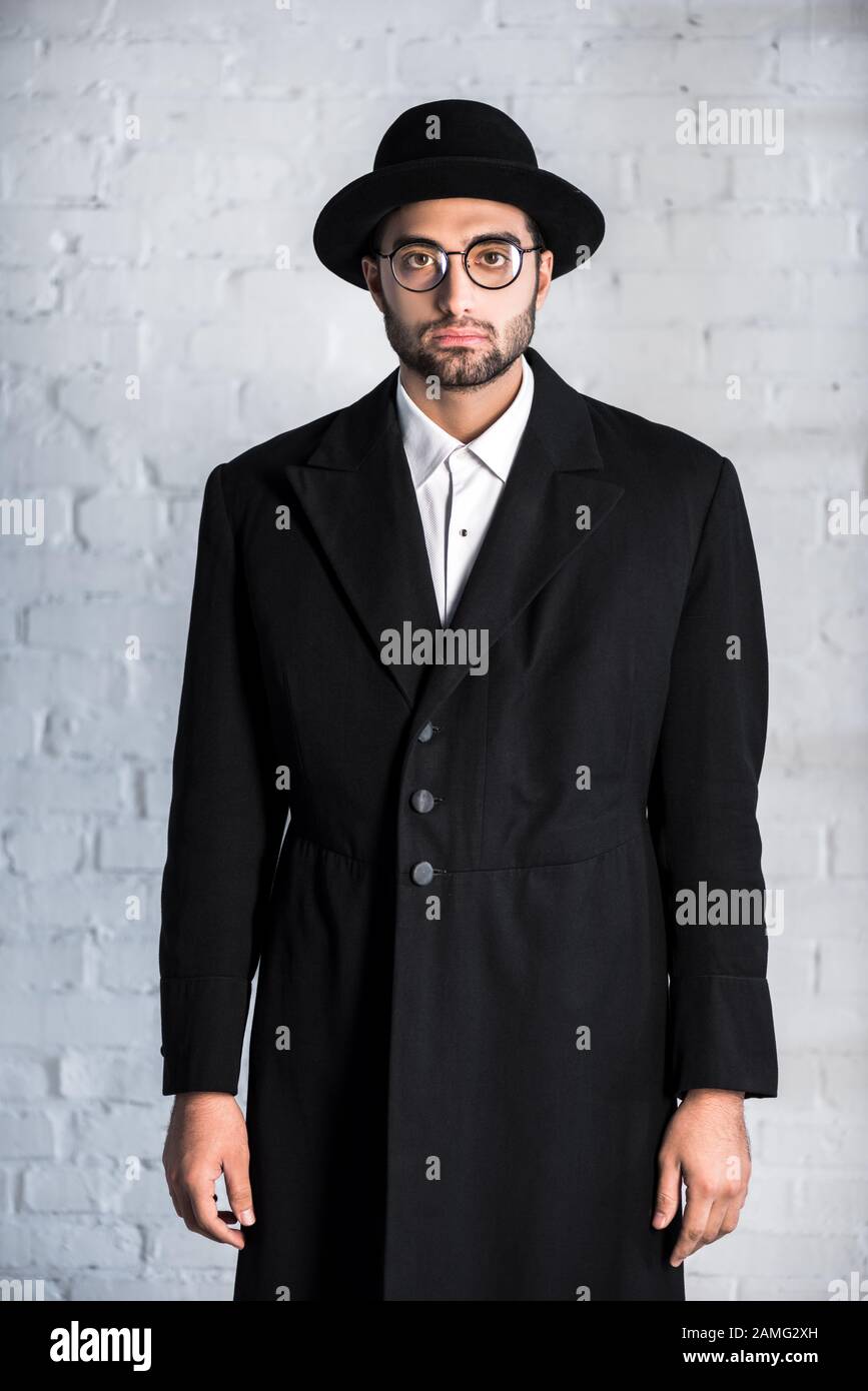 handsome jewish man in glasses looking at camera Stock Photo - Alamy