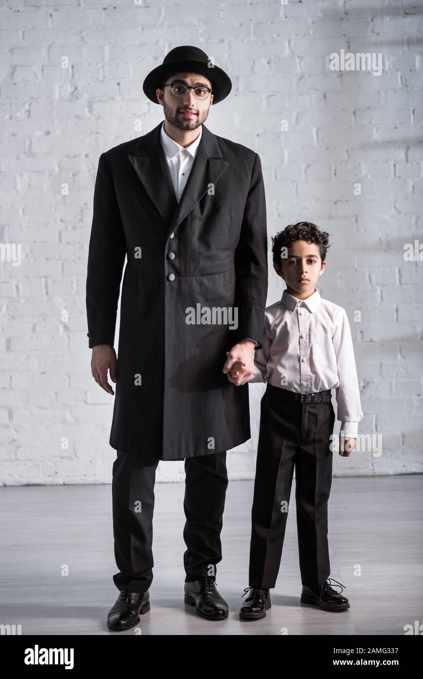 Jewish parent hi-res stock photography and images - Alamy