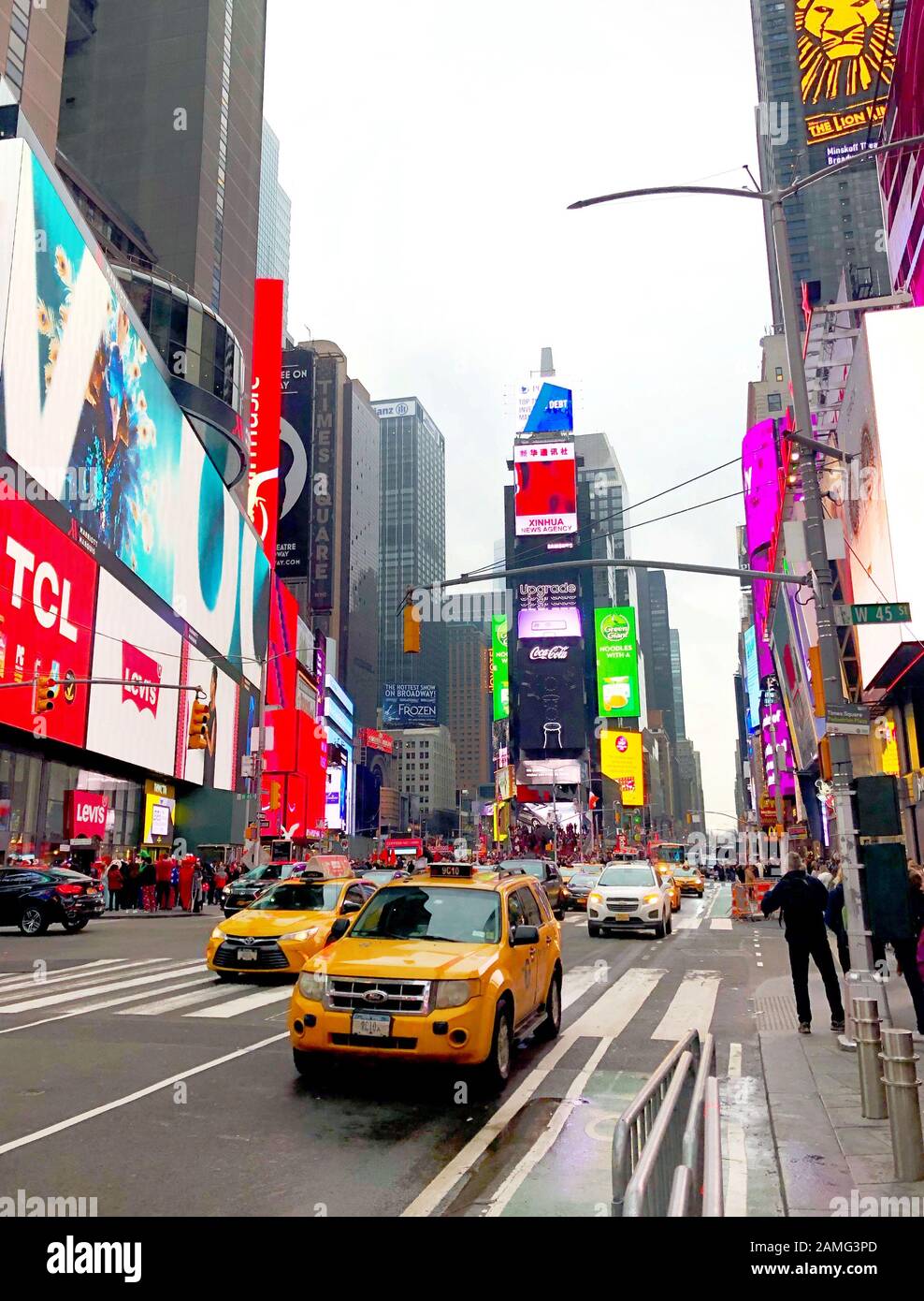 Yellows cabs race through Times Square at twilight, Broadway, New York ...