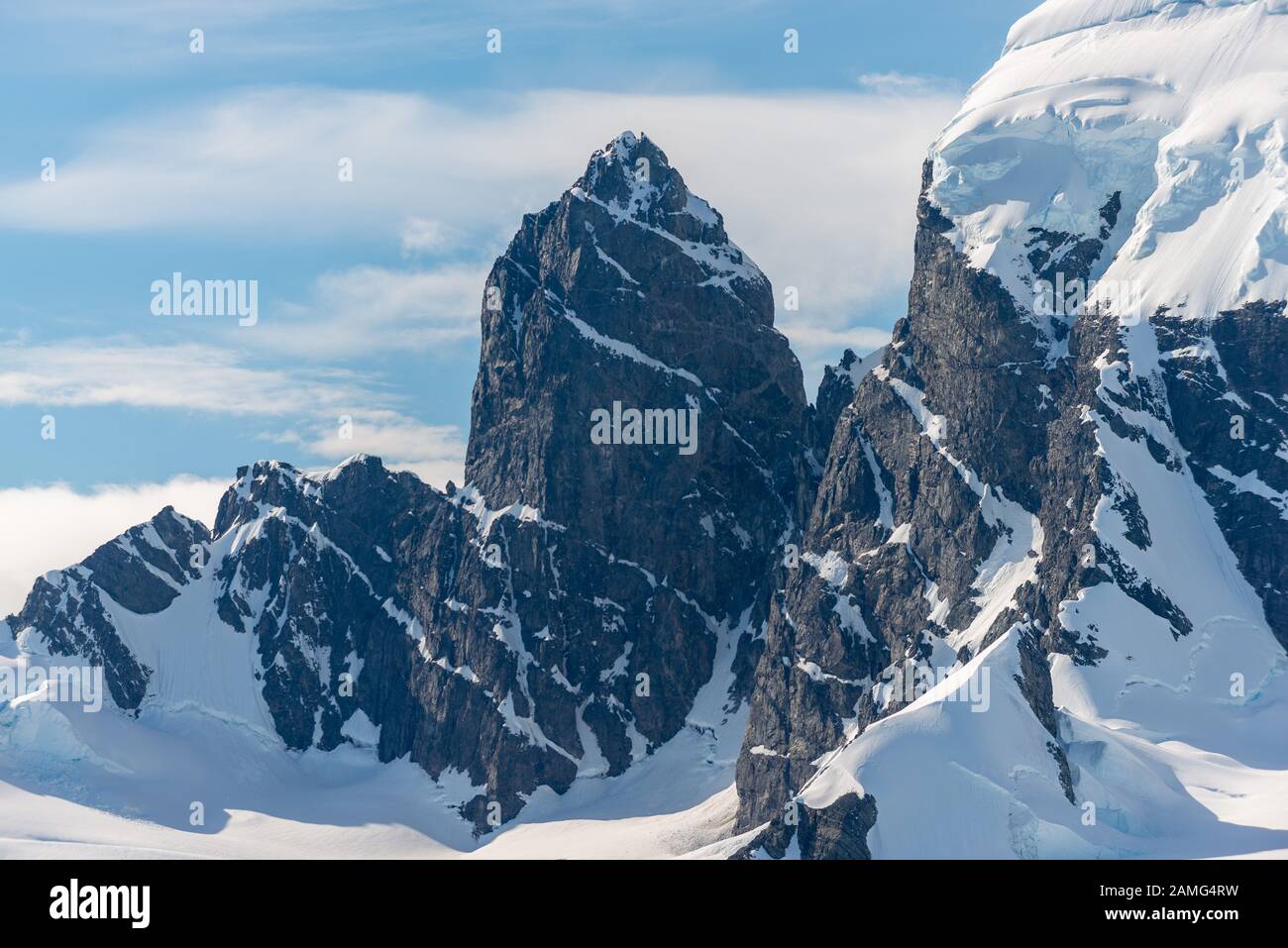 Mountain peaks with snow in Antarctica Stock Photo - Alamy