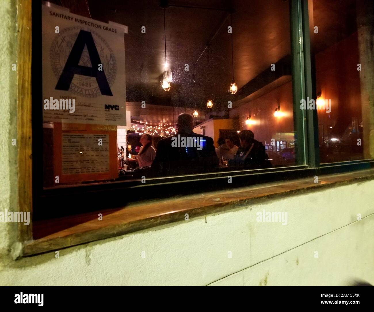 Nyc sanitary inspection hi-res stock photography and images - Alamy