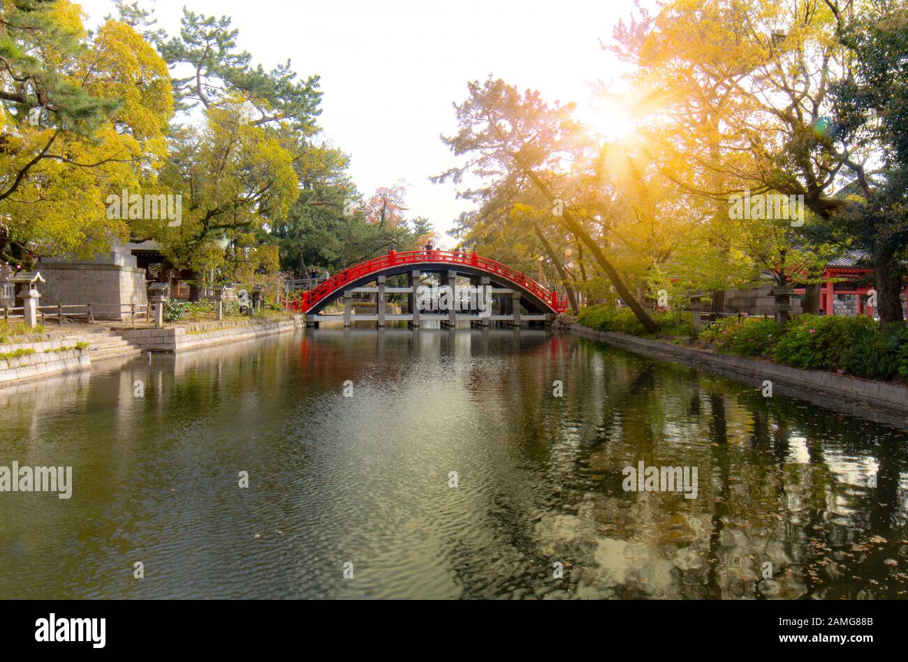 Sumiyoshi taisha japanese shrine hi-res stock photography and images ...