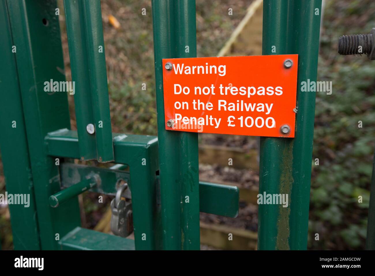 Trespassing uk hi-res stock photography and images - Alamy