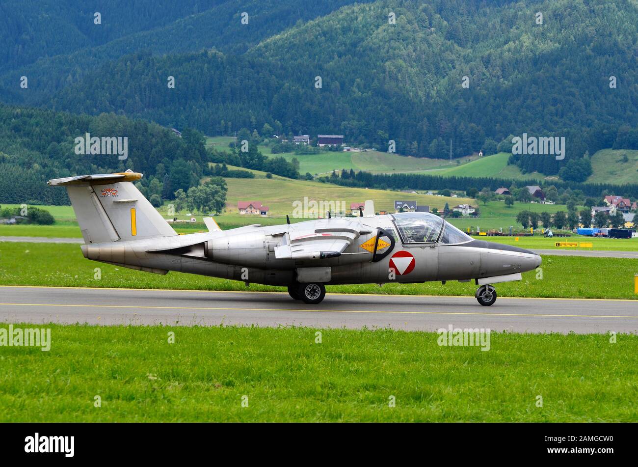 Saab 105 hi-res stock photography and images - Alamy