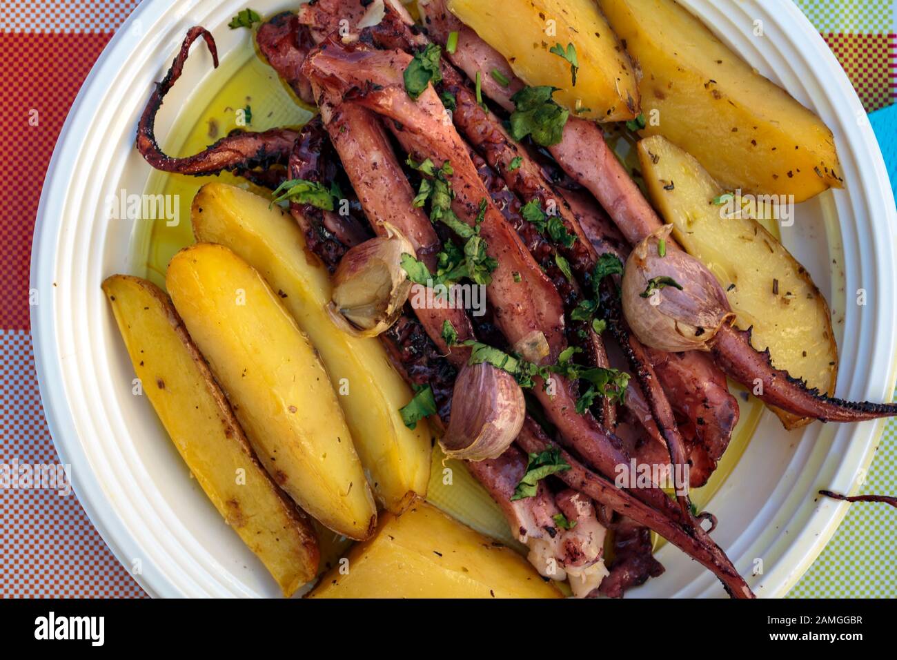 Octopus roasted potatoes garlic hi-res stock photography and images - Alamy