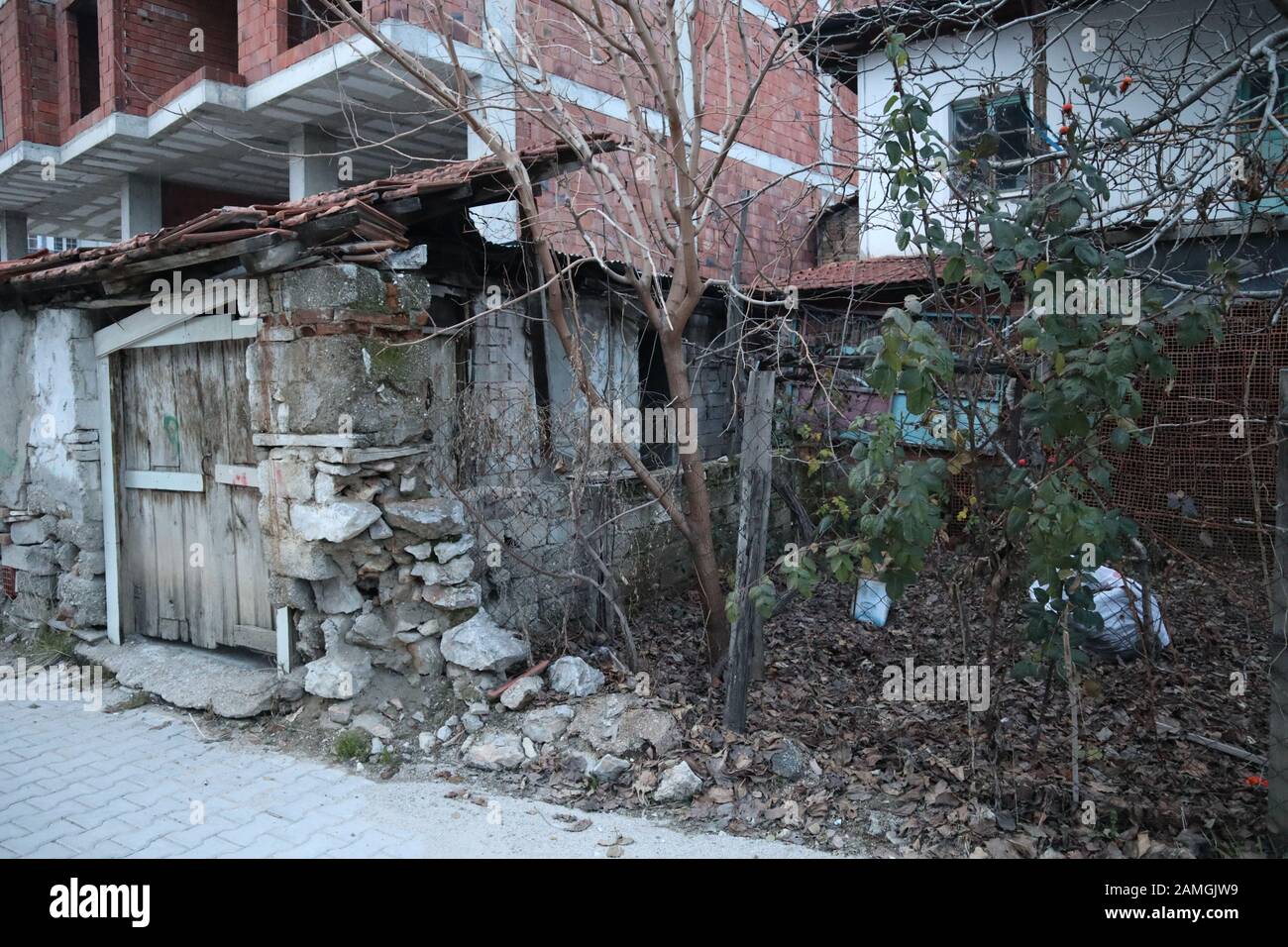 Wrecked house hi-res stock photography and images - Alamy