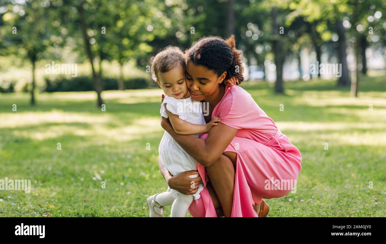 Girl crouch hi-res stock photography and images - Alamy