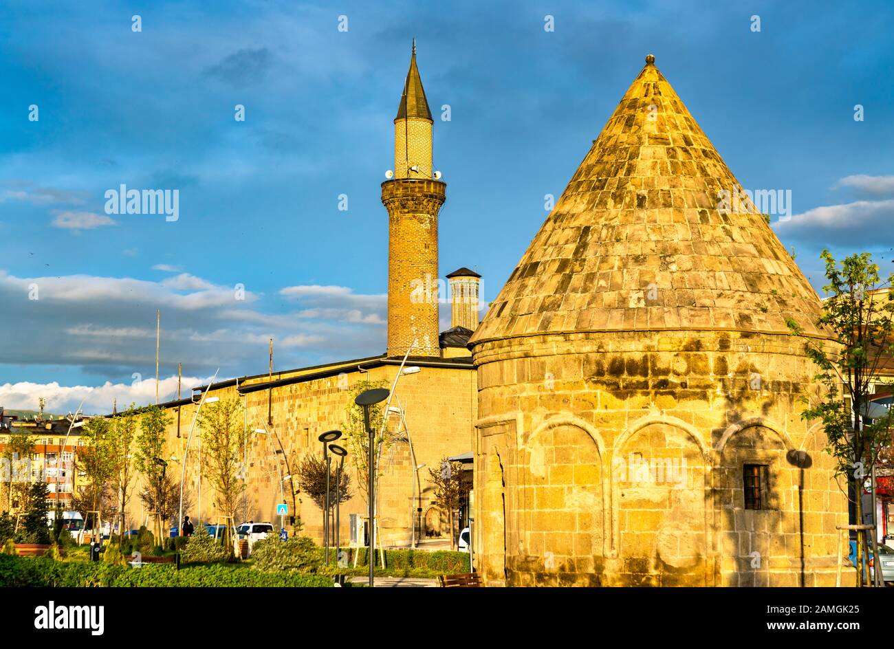 Cimcime Hatun Tomb and the Grand Mosque in Erzurum, Turkey Stock Photo ...