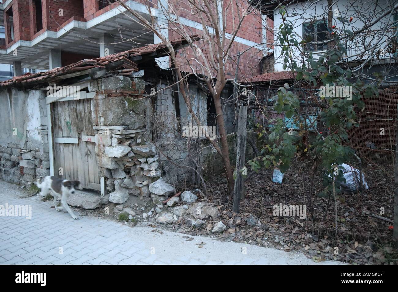 Wrecked house hi-res stock photography and images - Alamy