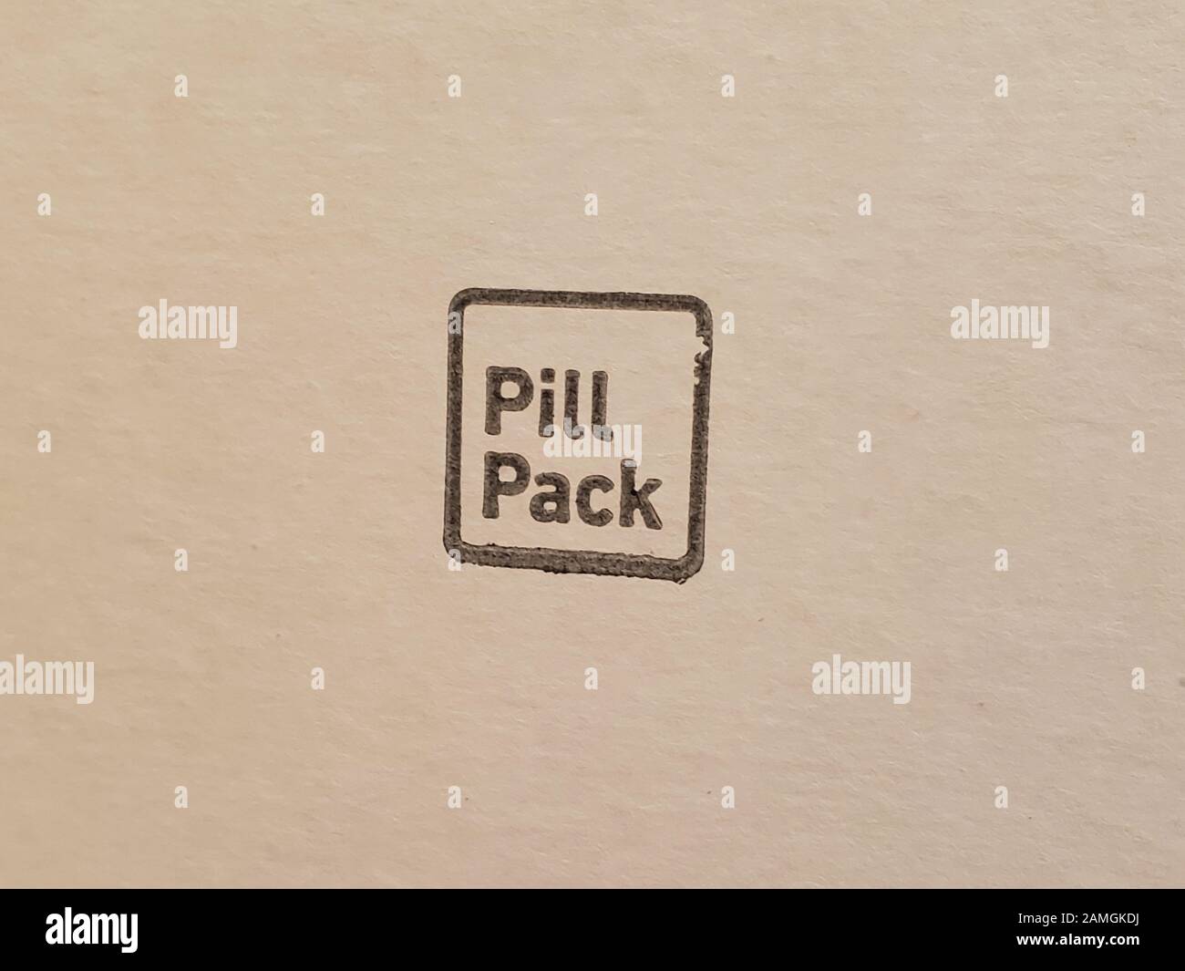 Pill logo hi-res stock photography and images - Alamy