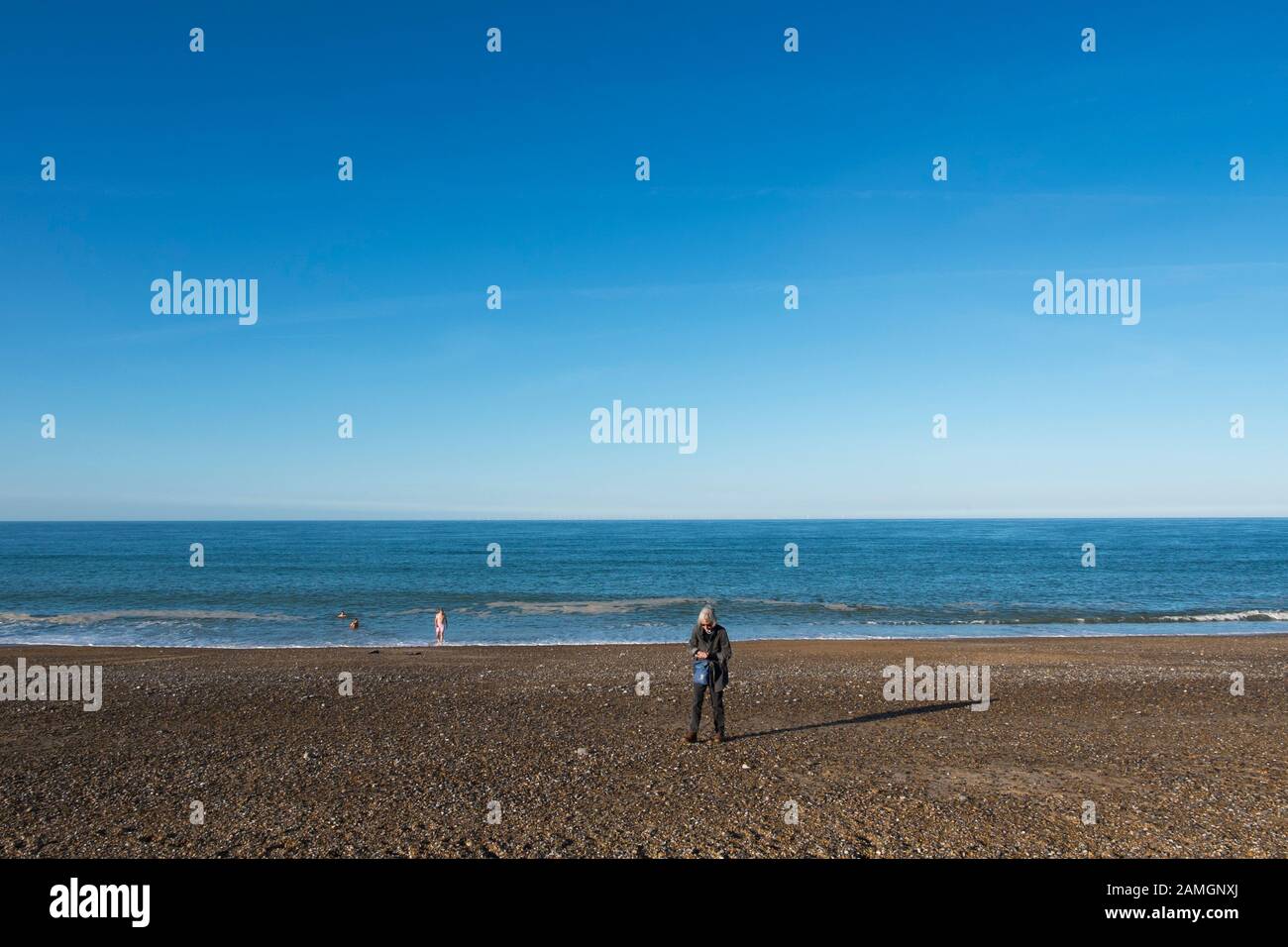 Beachcomber beachcombing hi-res stock photography and images - Alamy