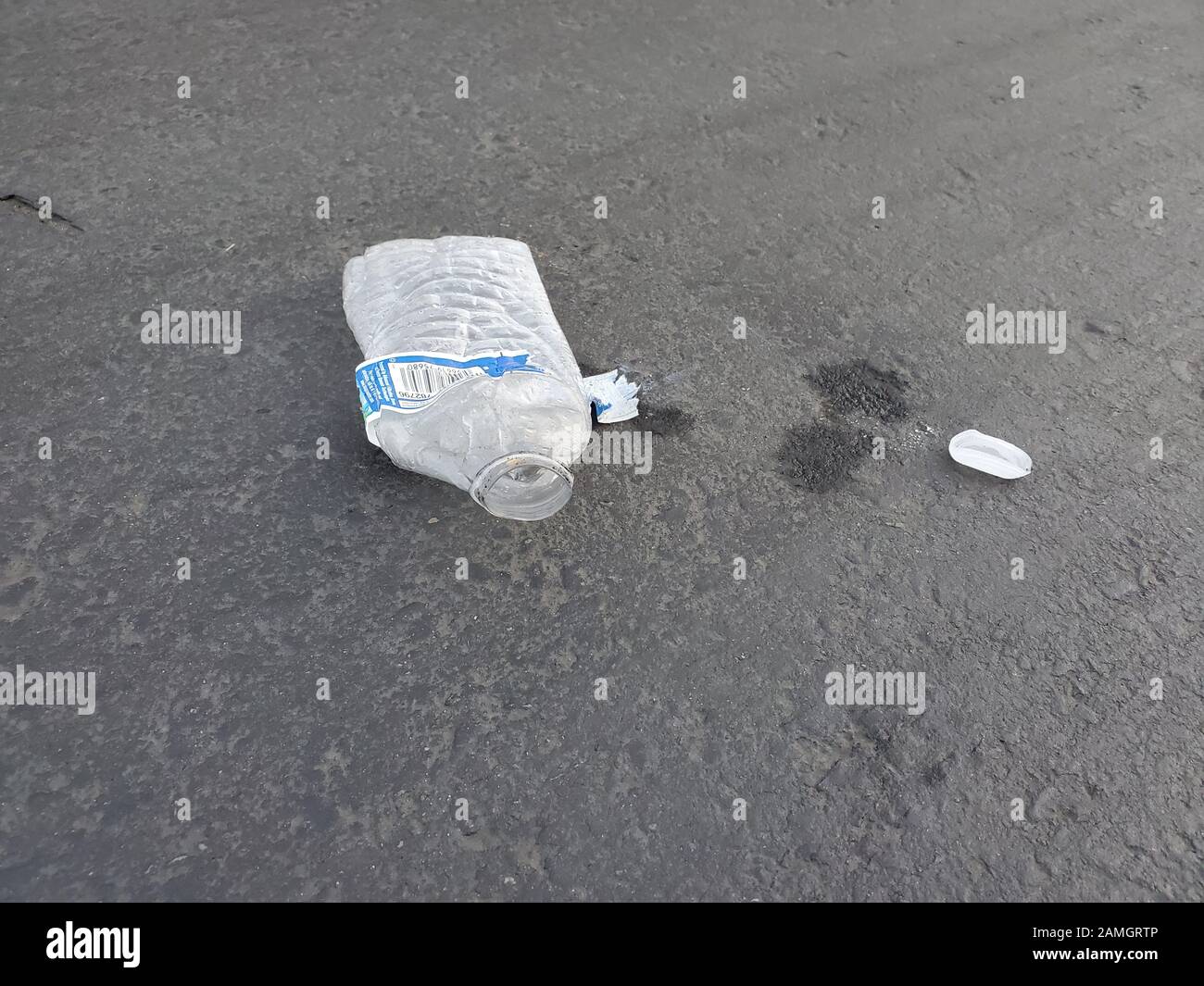 Litter pollution hi-res stock photography and images - Alamy