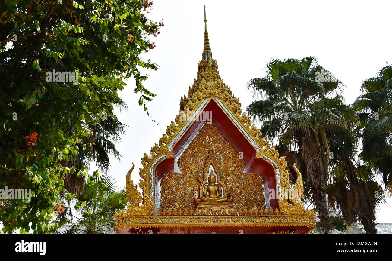 Beautifully decorated Thai sign with trees Stock Photo - Alamy