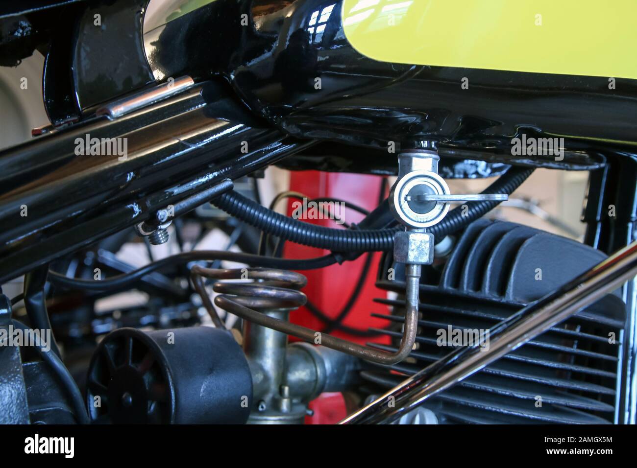 Lead frame hi-res stock photography and images - Alamy