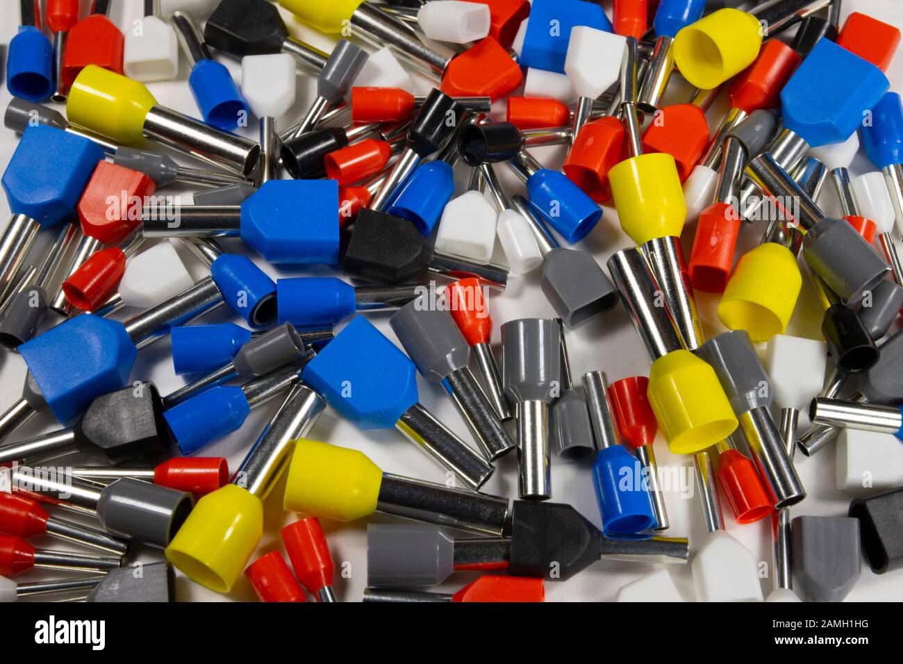 Stranded wire hi-res stock photography and images - Alamy