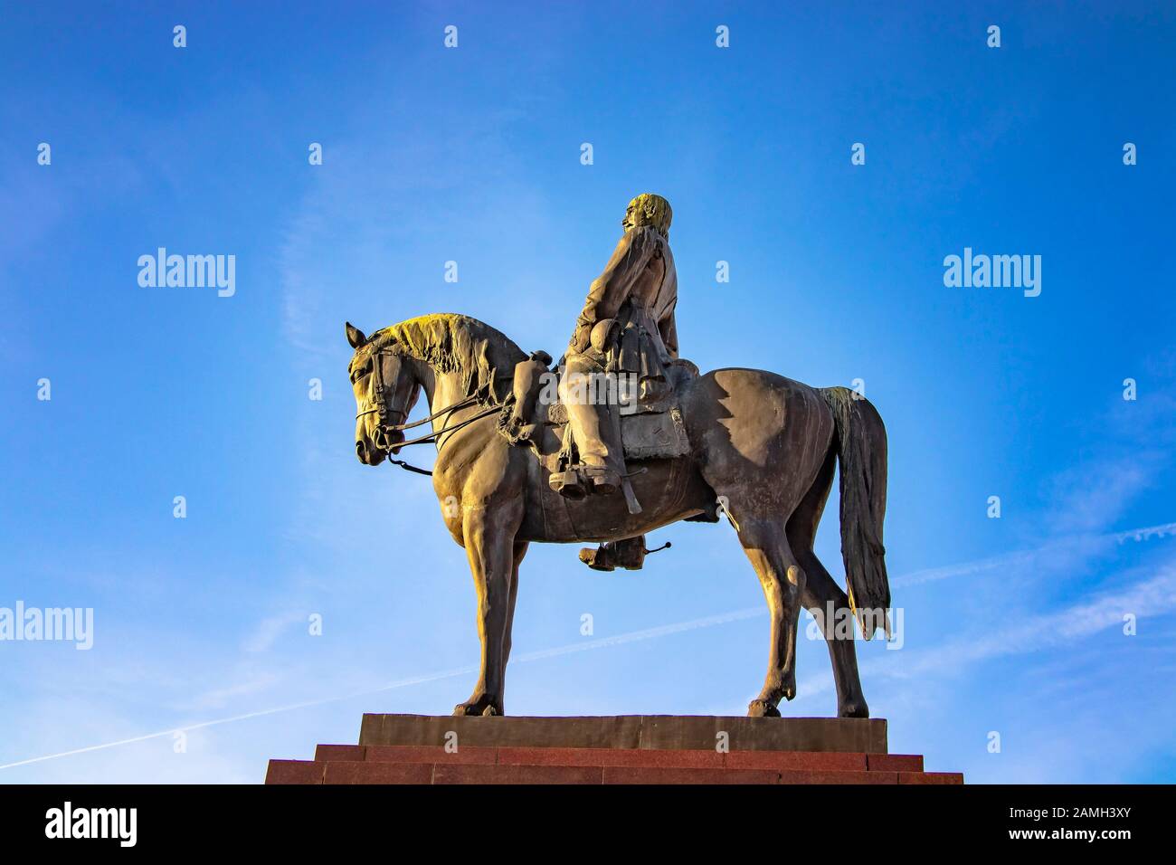Buda castle equestrian statue hi-res stock photography and images - Alamy