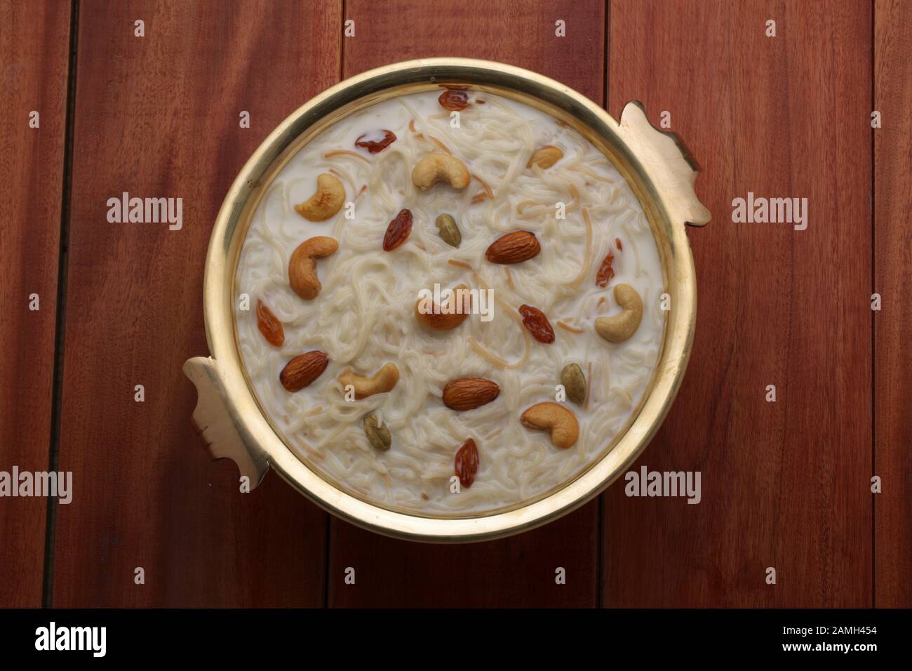 vermicelli payasam / semiya payasam Stock Photo - Alamy