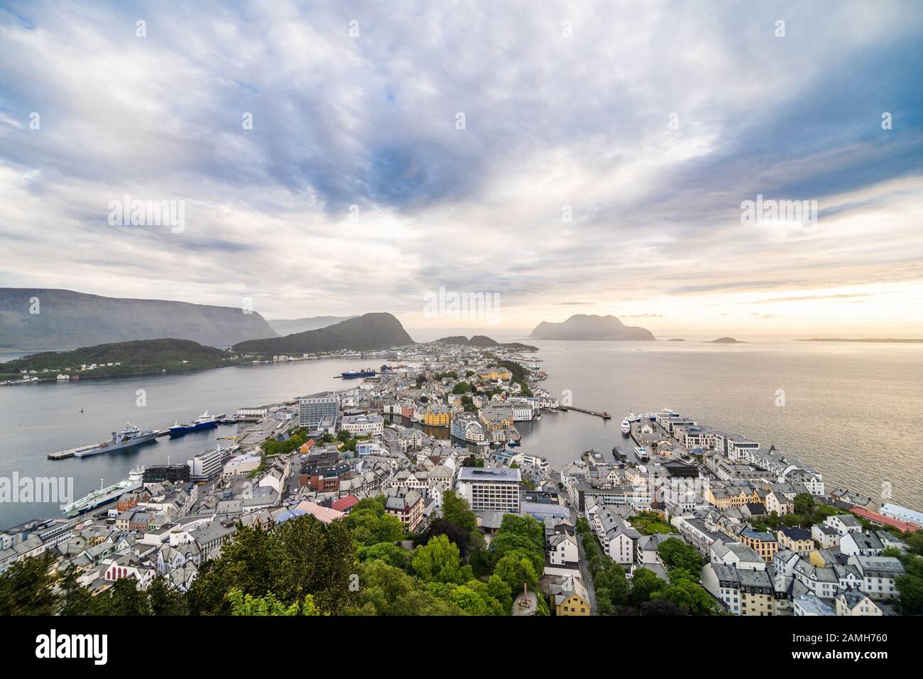 Sunset over Alesund Town from Aksla viewpoint, Norway Stock Photo - Alamy