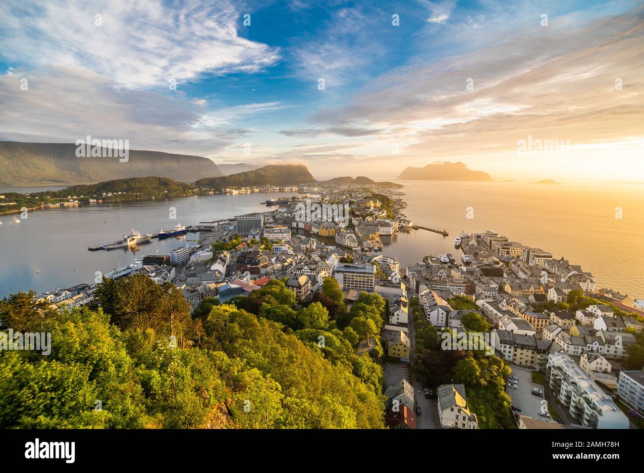 Sunset over Alesund Town from Aksla viewpoint, Norway Stock Photo - Alamy