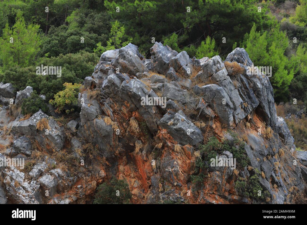 Brown rock arch hi-res stock photography and images - Alamy