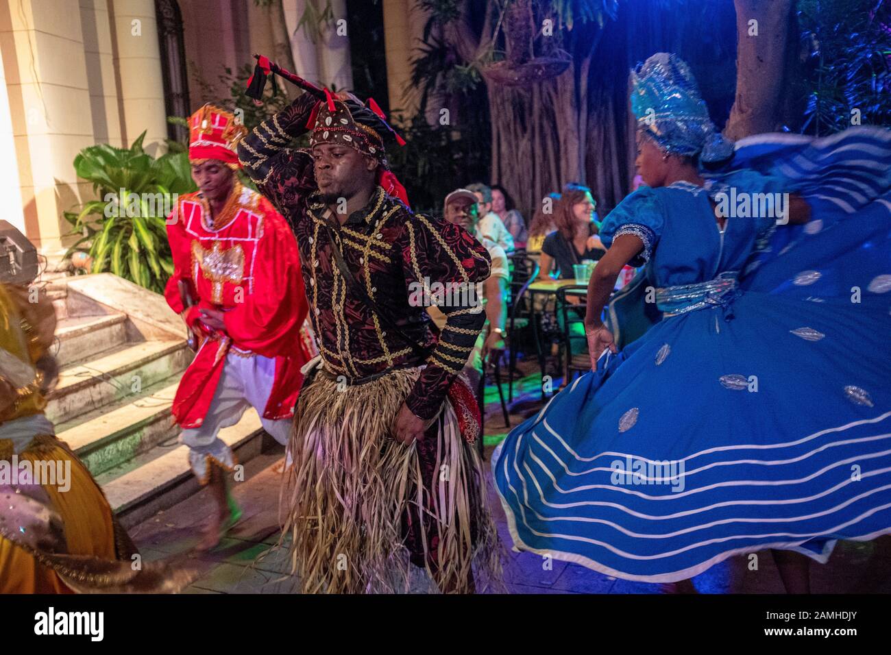 Dancing orishas santeria hi-res stock photography and images - Alamy
