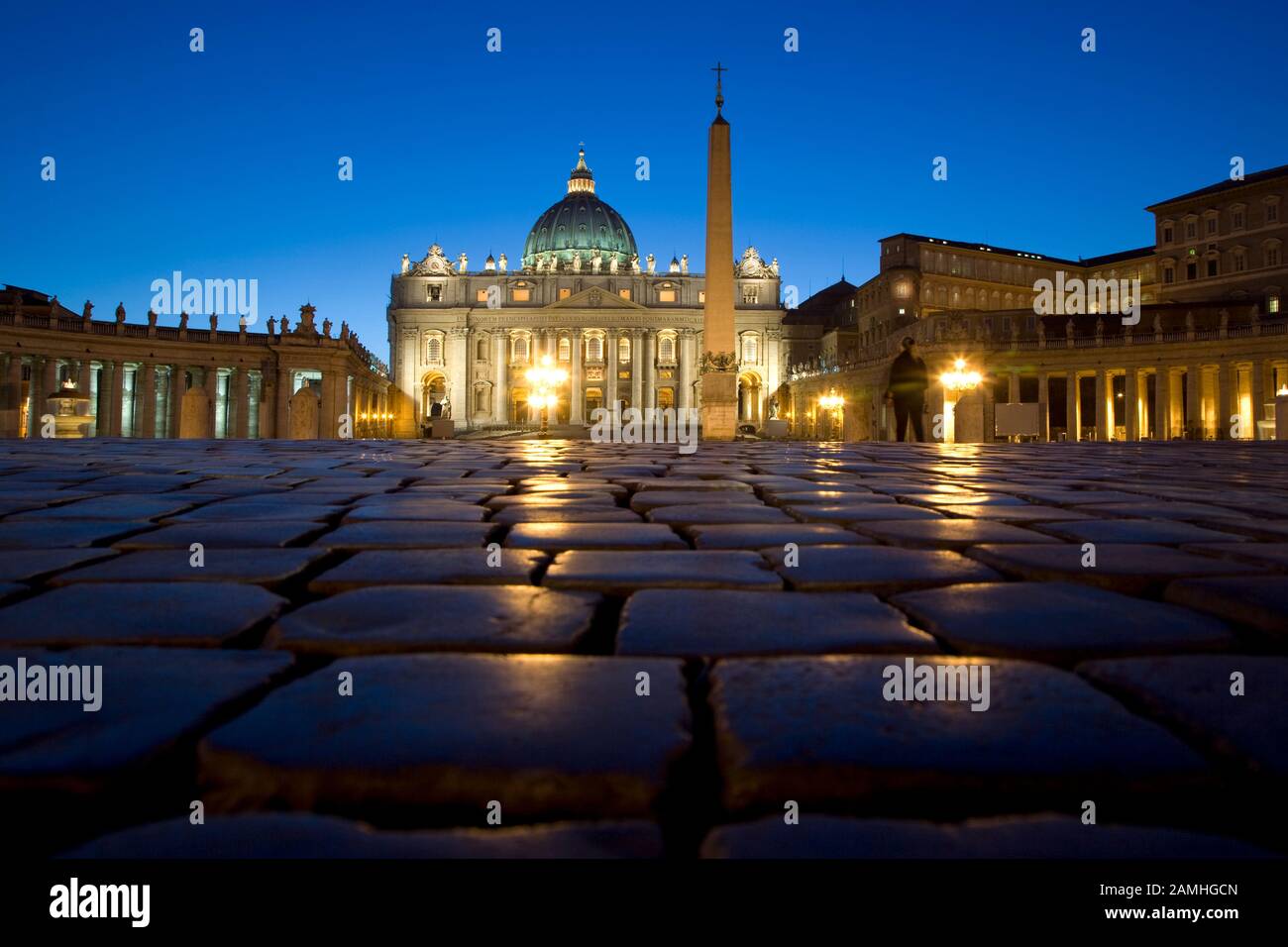 St Peter's Basilica at dusk, Vatican City, Rome, Italy Stock Photo - Alamy