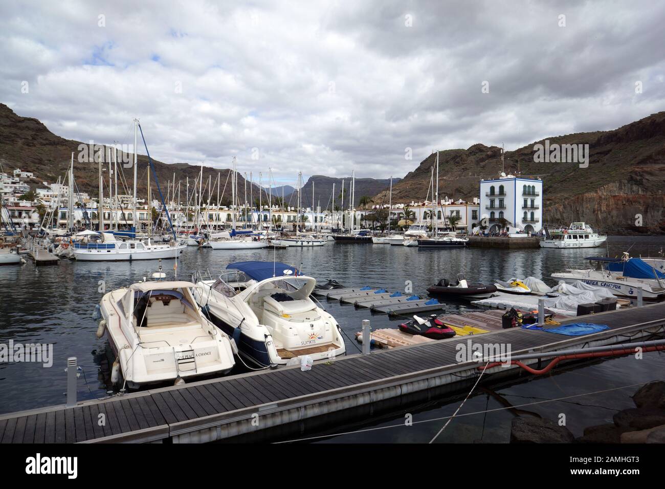 Boot sportboot schiff hi-res stock photography and images - Alamy