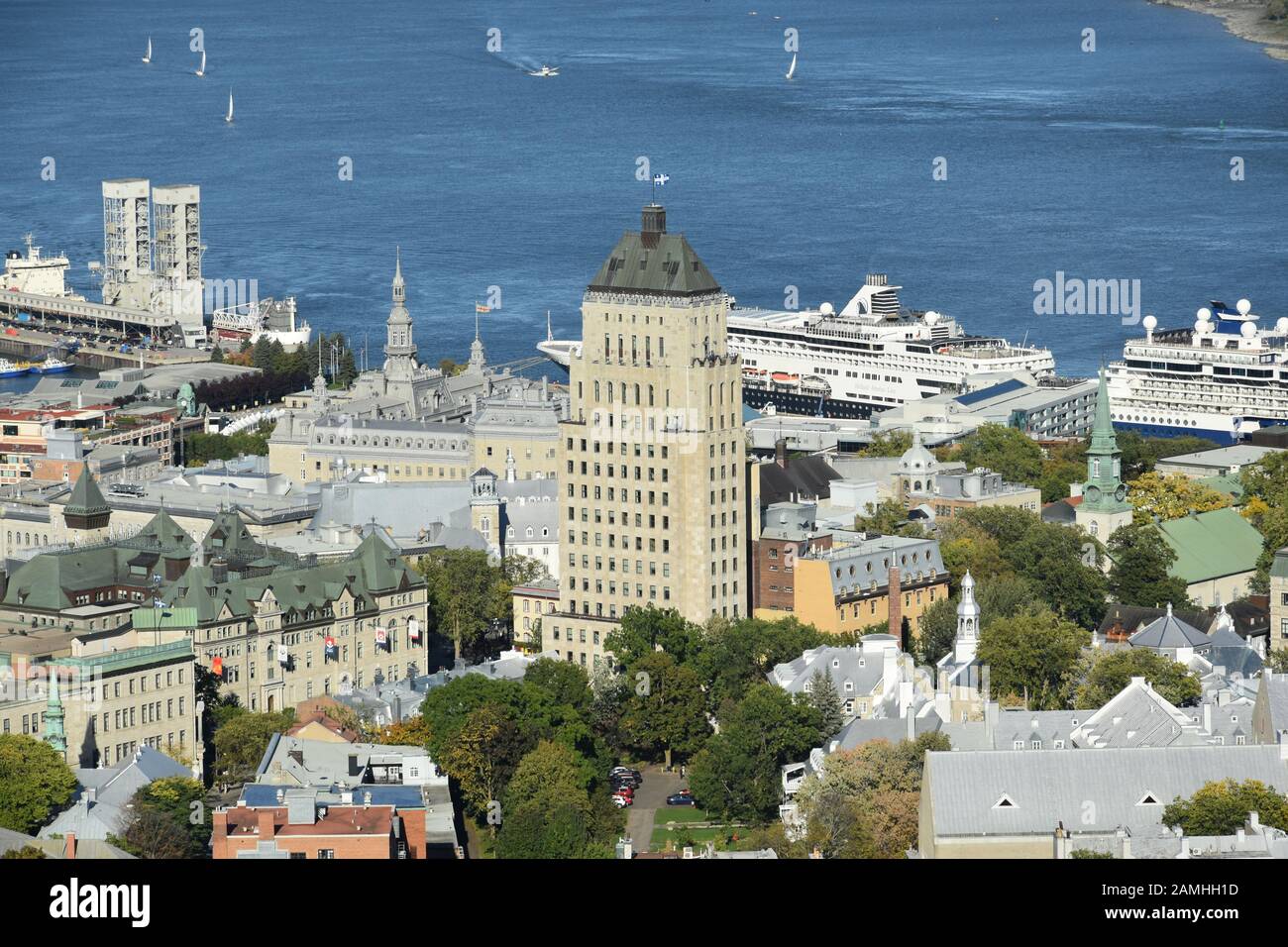 Edifice price old quebec city hi-res stock photography and images - Alamy