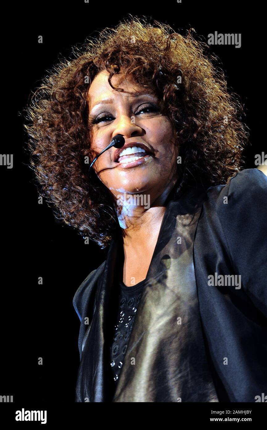 Whitney Houston Singer Music High Resolution Stock Photography and ...