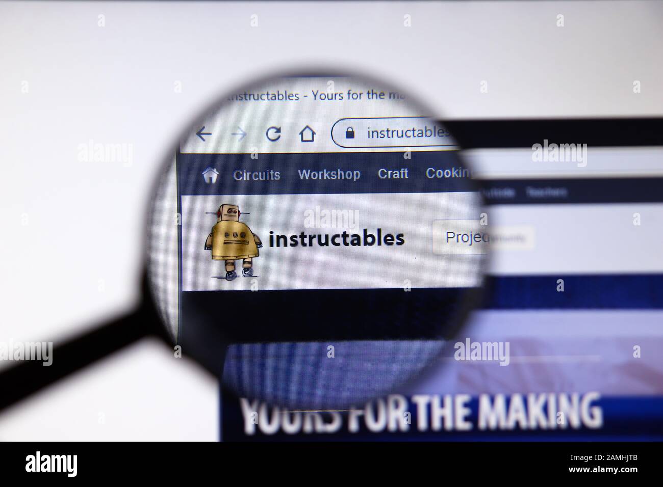 Instructables hi-res stock photography and images - Alamy