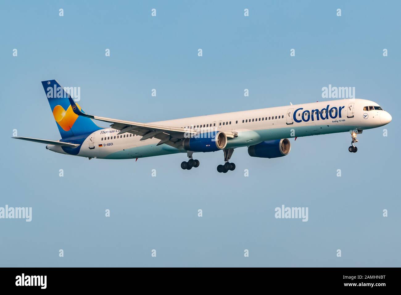 Palma de Mallorca, Spain - July 21, 2018: Condor Boeing 757 airplane at ...