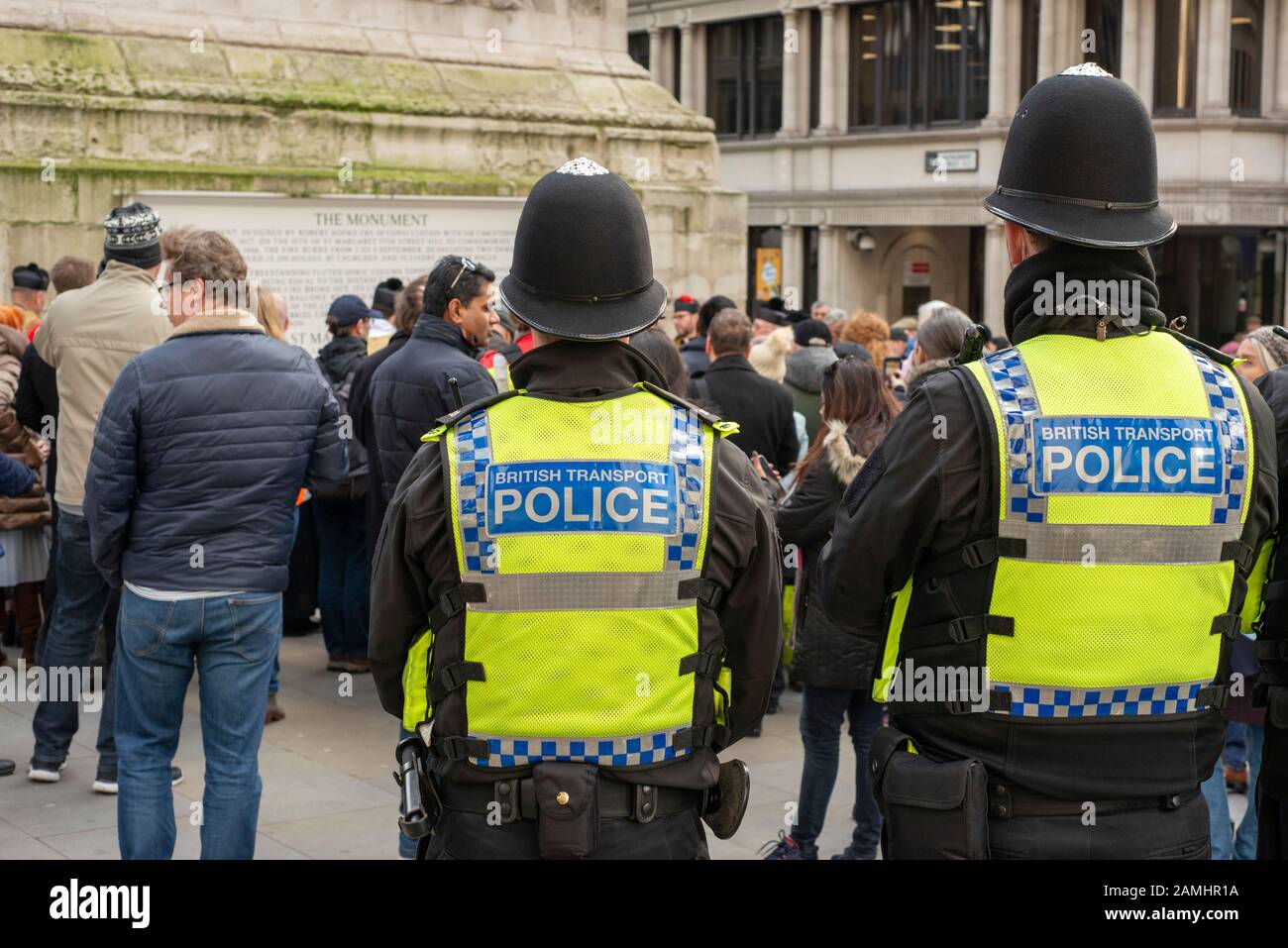 Gathering of london police officers hi-res stock photography and images ...