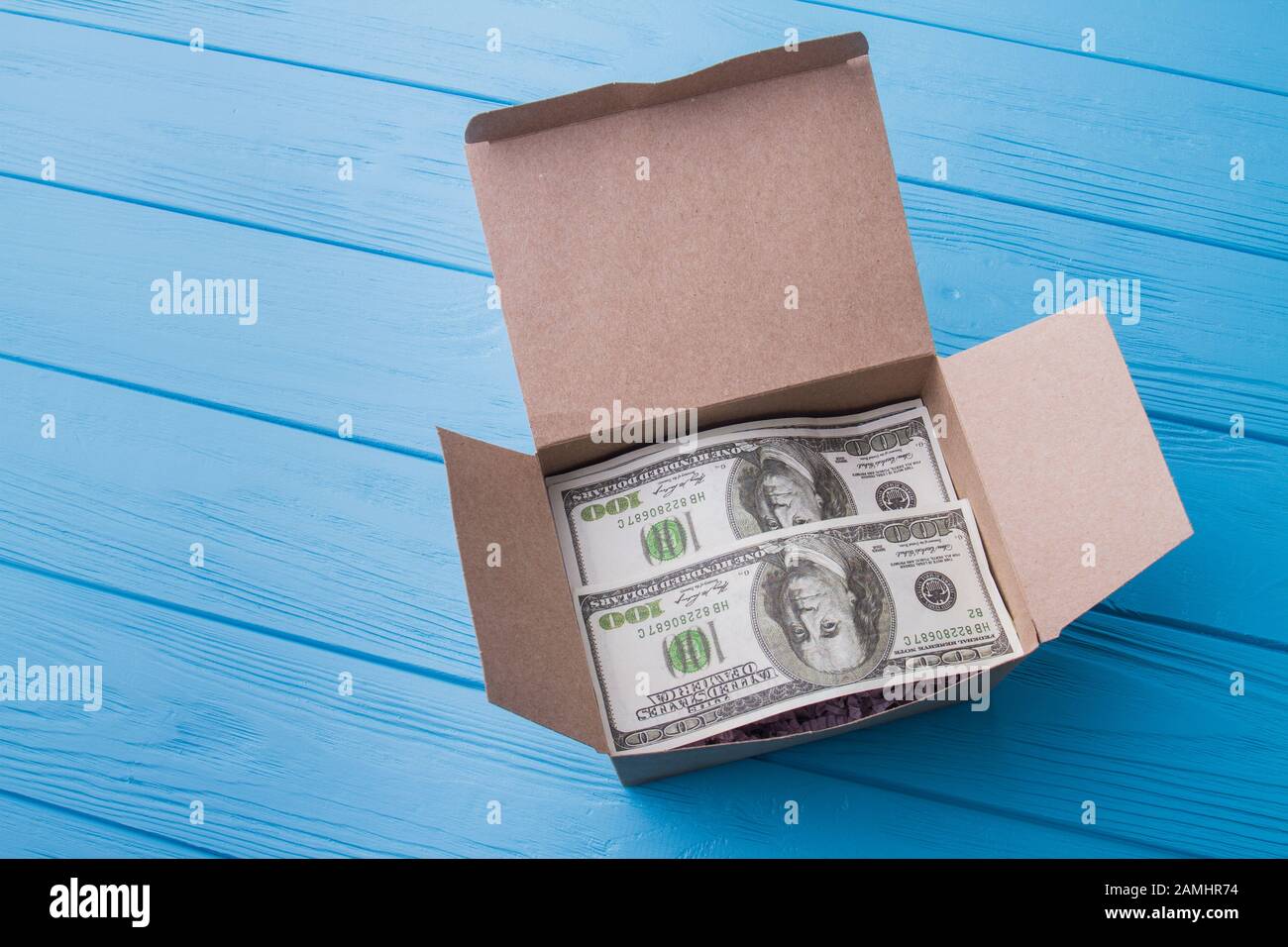 Money transfer concept Stock Photo - Alamy