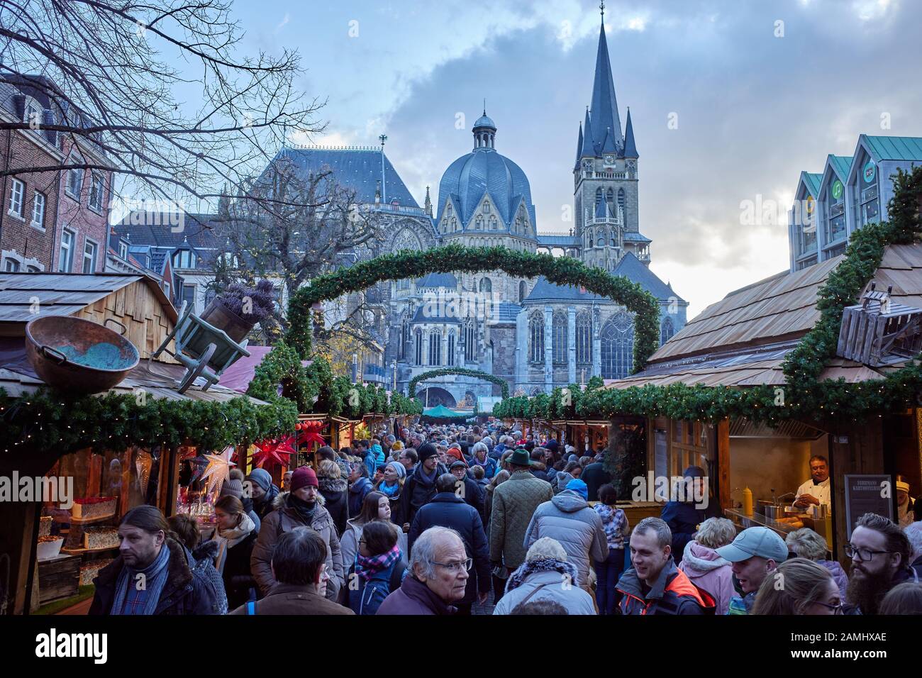 Aachen, Germany - Nov 11, 2019: Crouded christmas market in Aachen city ...