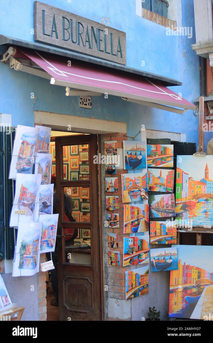 Burano fishing village hi-res stock photography and images - Alamy