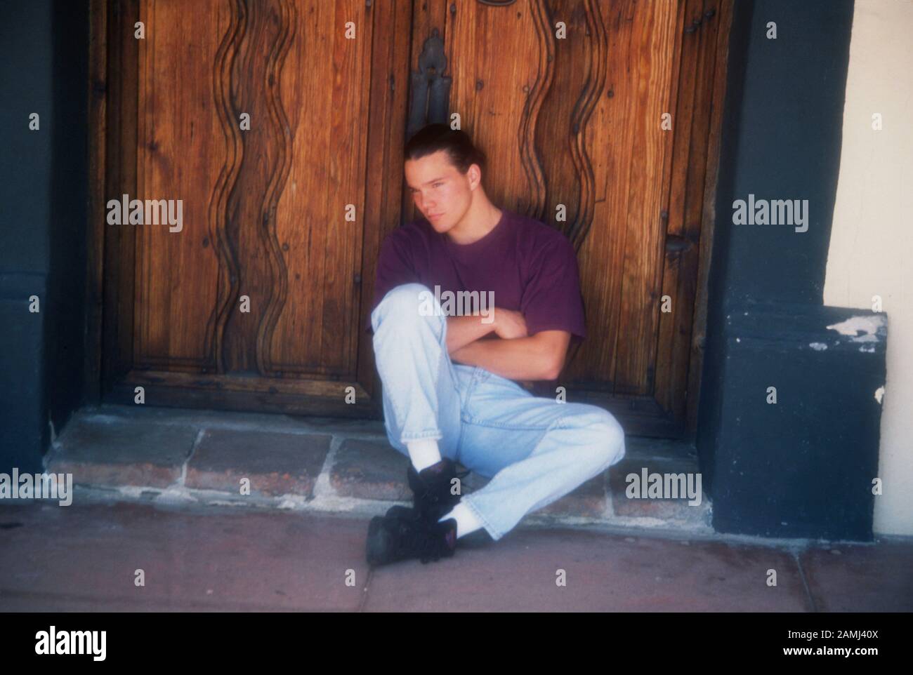 Solvang, California, USA 16th May 1995 (Exclusive) Actor Dylan Bruno poses at a photo shoot on ...