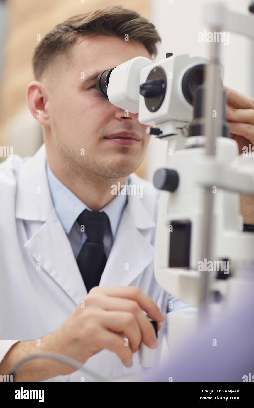 Men and equipment hi-res stock photography and images - Alamy