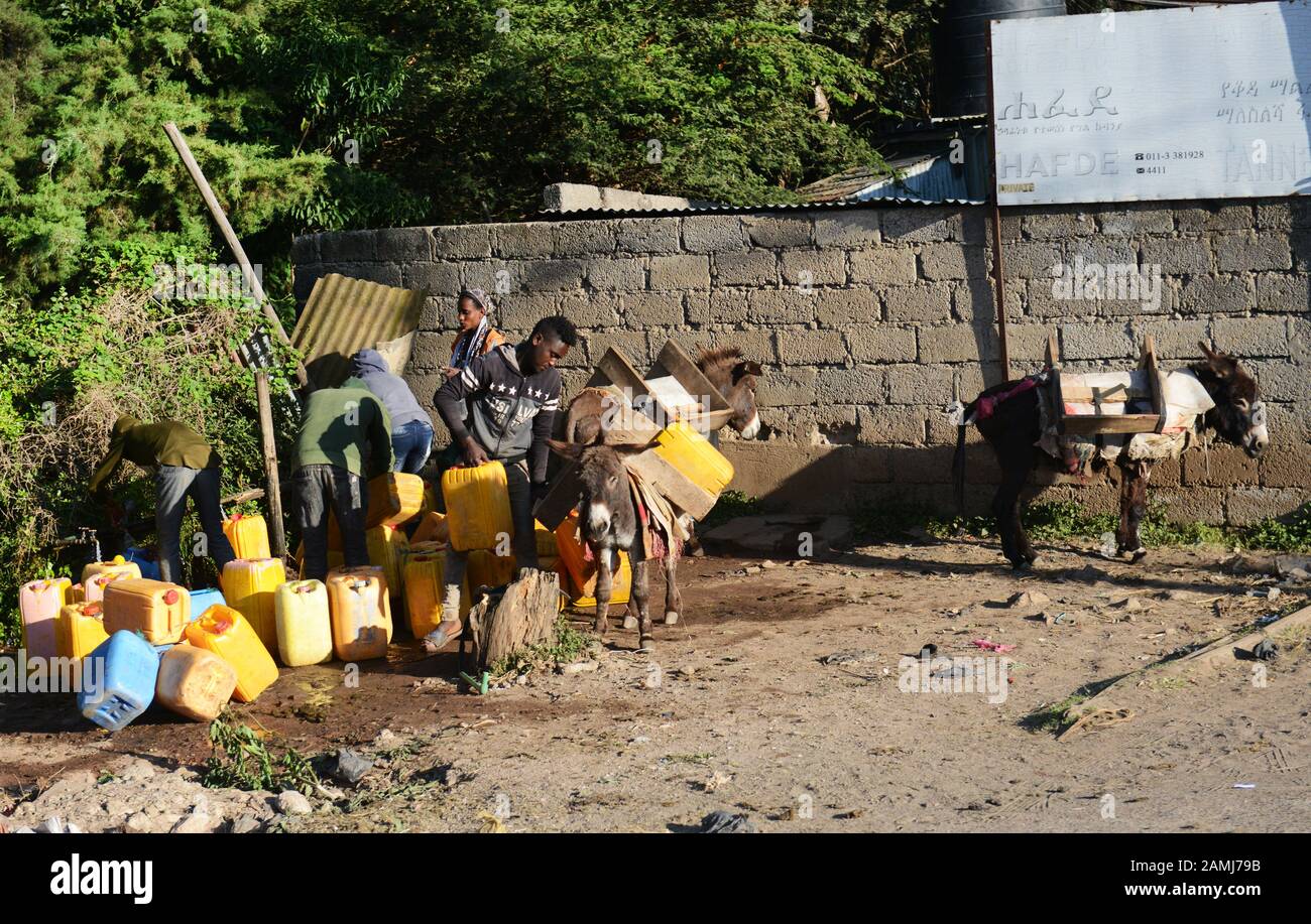 A freshwater filling station in rural Ethiopia Stock Photo - Alamy